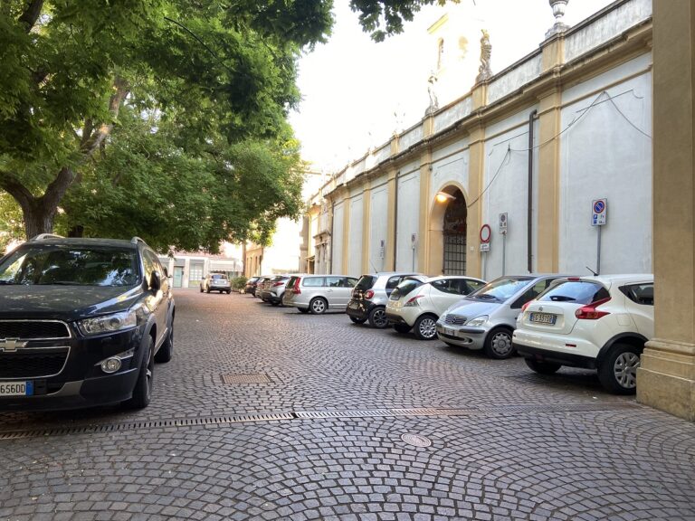 Rovigo: nuovo varco elettronico in piazza Umberto Merlin - RADIO ROVIGO